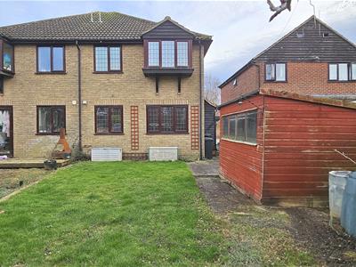 Property details for Deerhurst Chase, Bicknacre £200,000 Sold (STC) - Vebra
